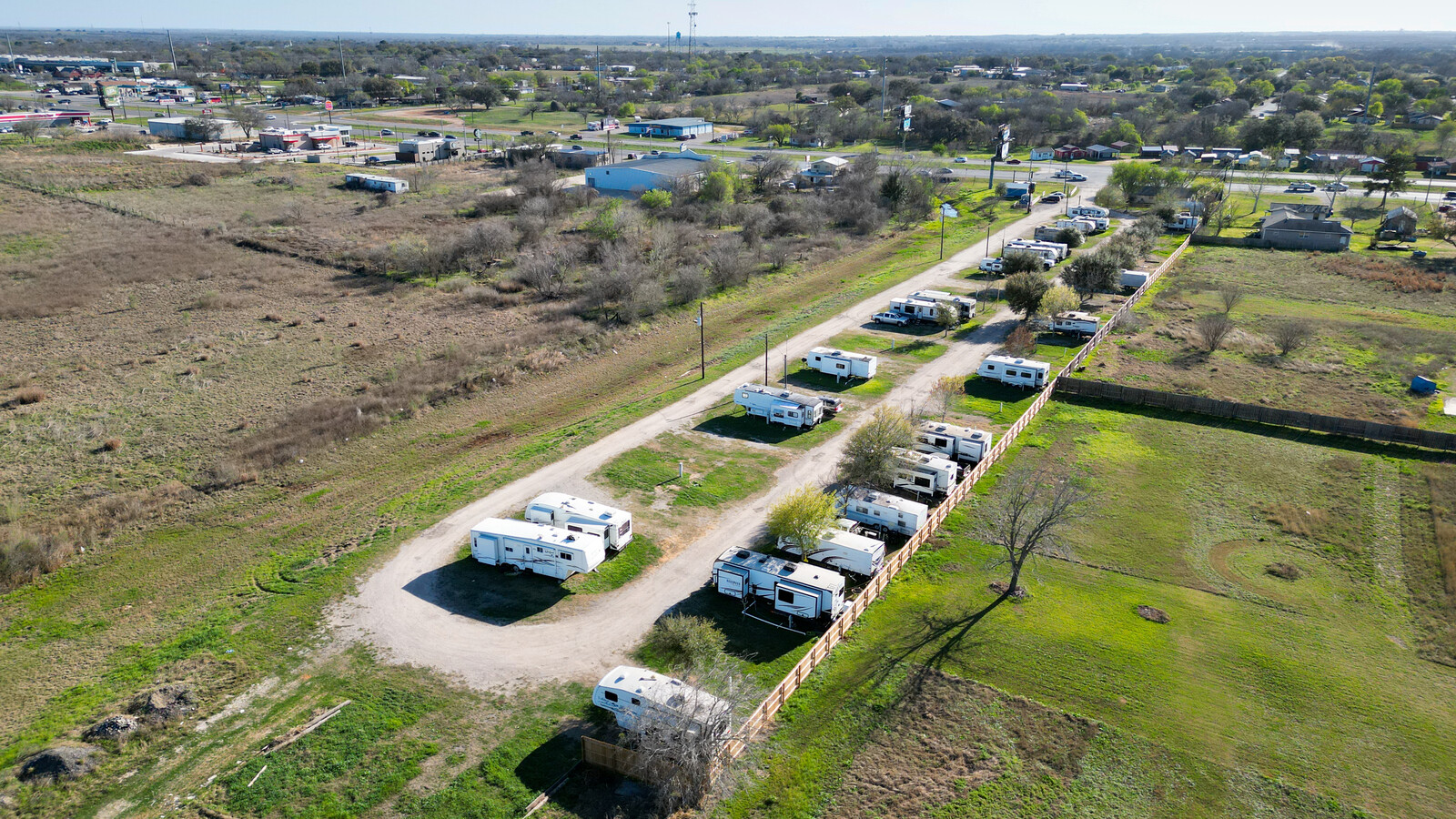 Creekside RV Park | Floresville, Texas